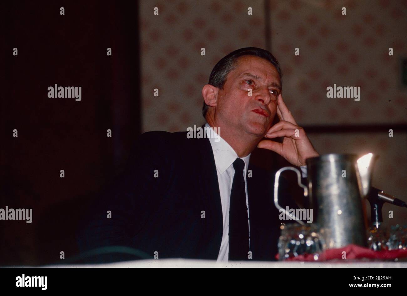 Los Angeles.CA.USA. LIBRARY. Jeremy Brett (1933-1995) at an event ...