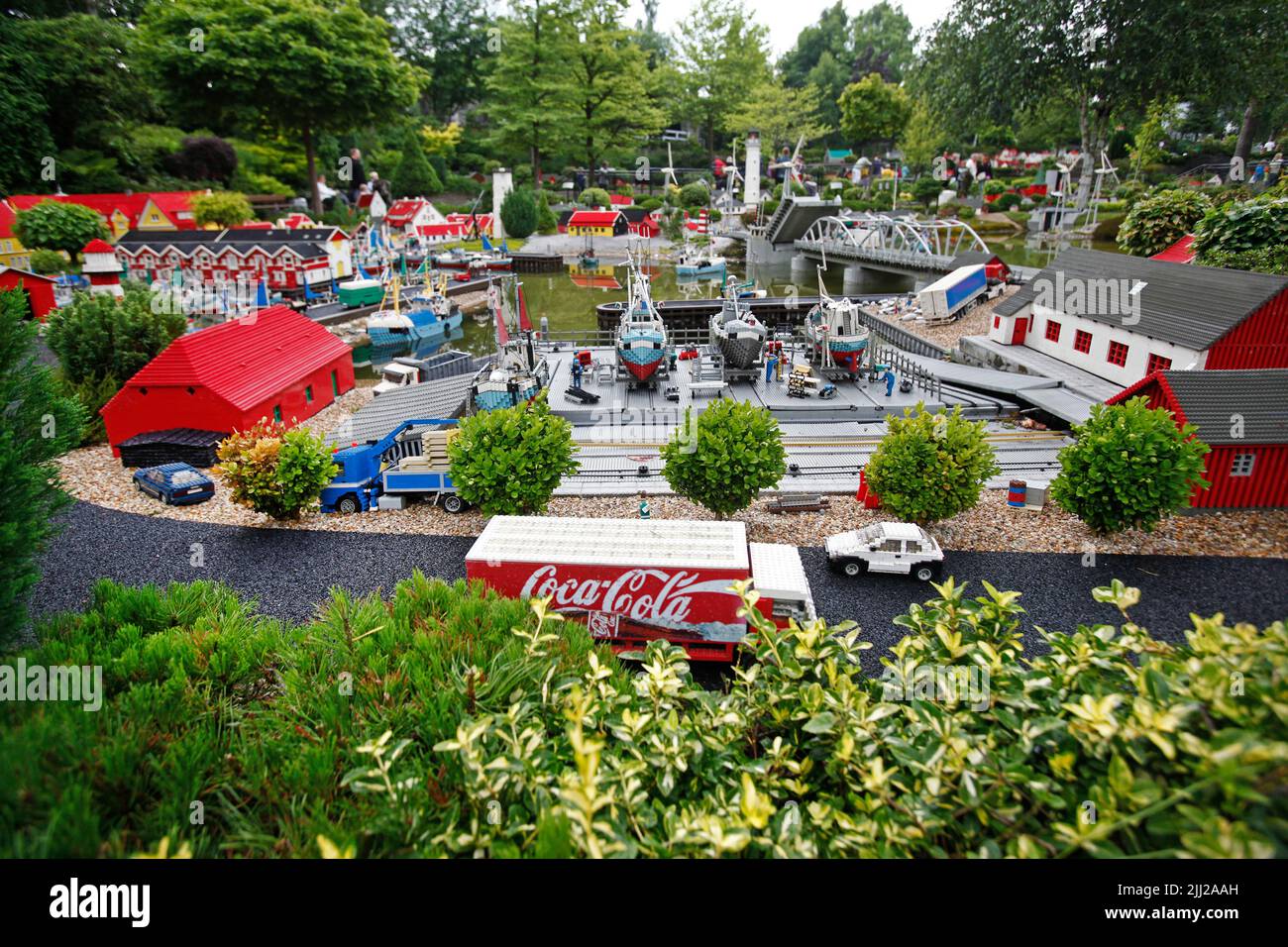 Legoland logo hi-res stock photography and images - Alamy