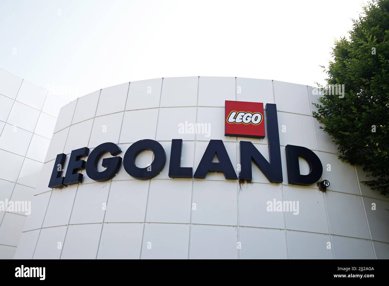 Legoland logo hi-res stock photography and images - Alamy