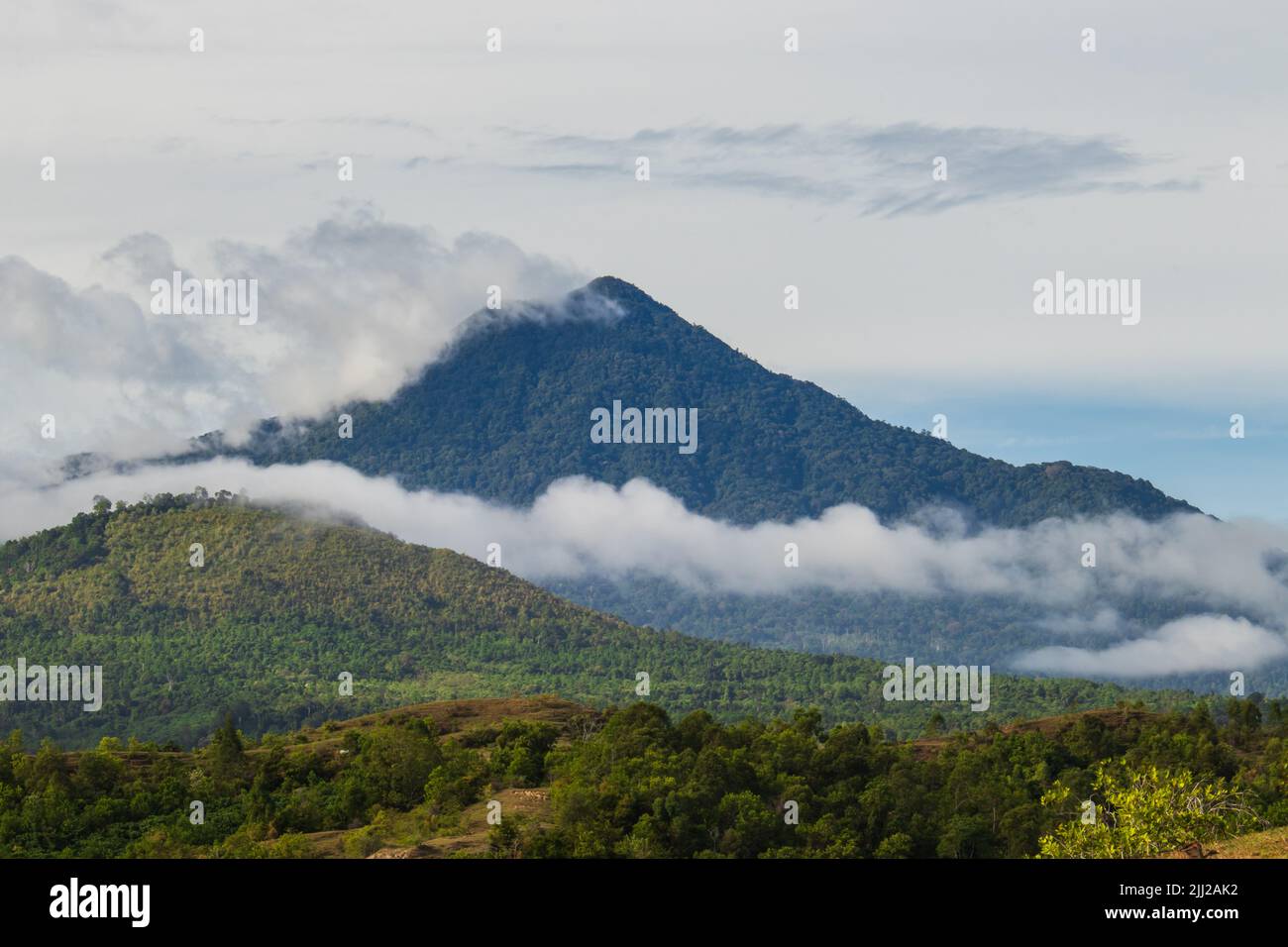 Mount seulawah agam hi-res stock photography and images - Alamy