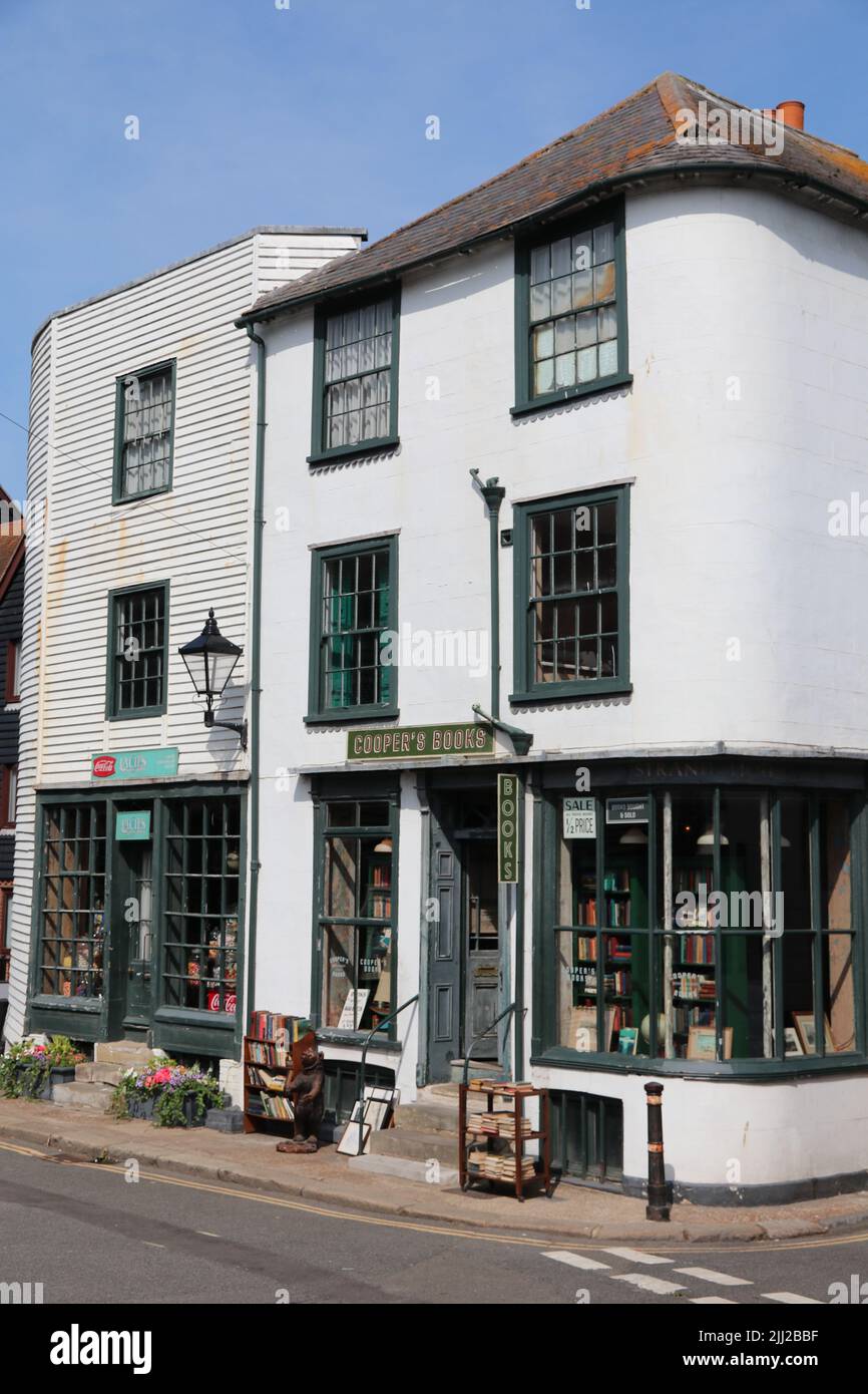 STRAND HOUSE IN RYE IN THE UK THAT WAS USED AS COOPER'S BOOKS AND LACIE ...