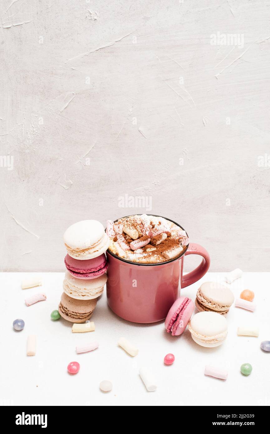 Culinary art of macaroons and latte Stock Photo - Alamy