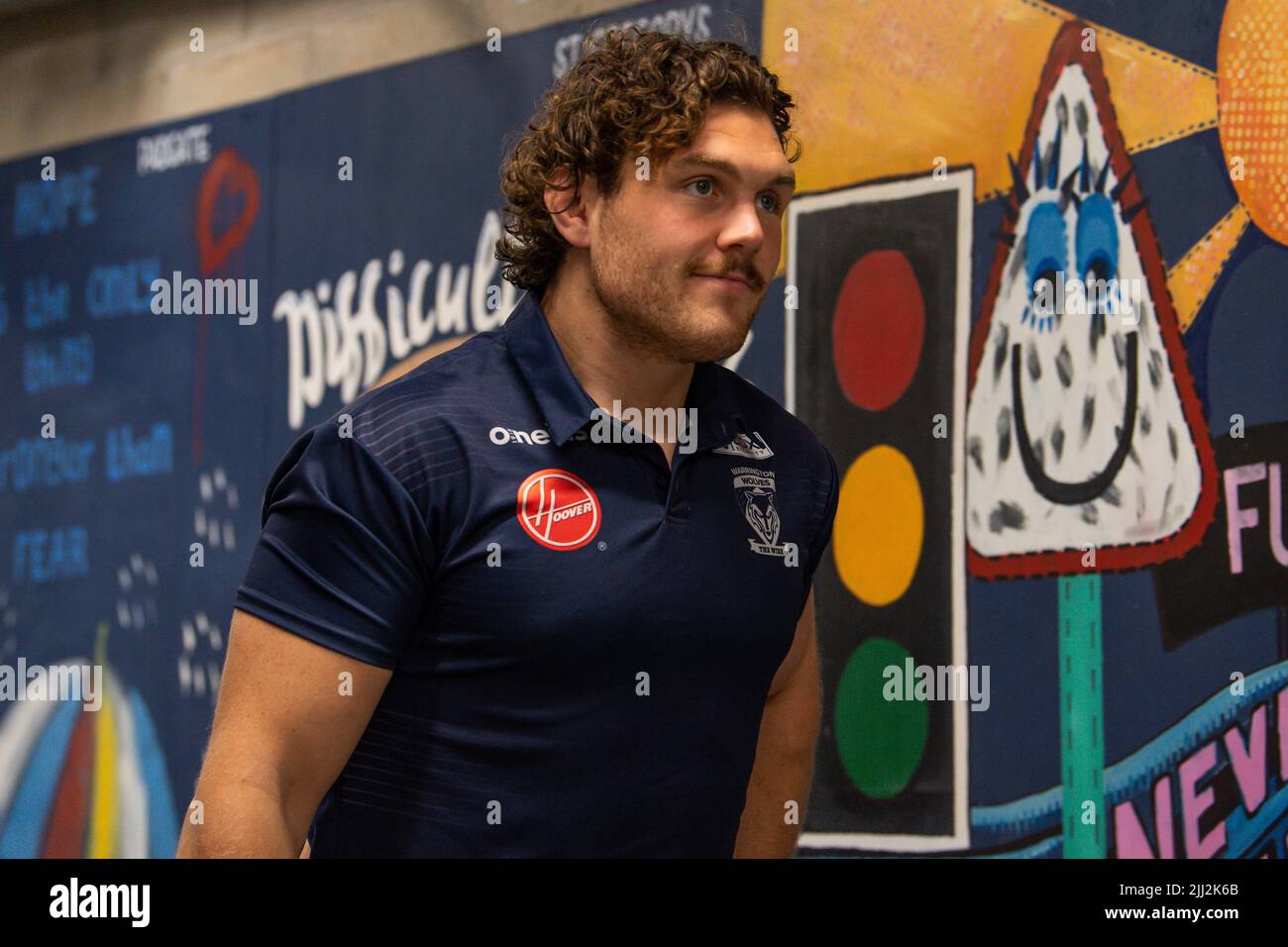 Rob Mulhern #19 of Warrington Wolves arrives at The Halliwell Jones ...