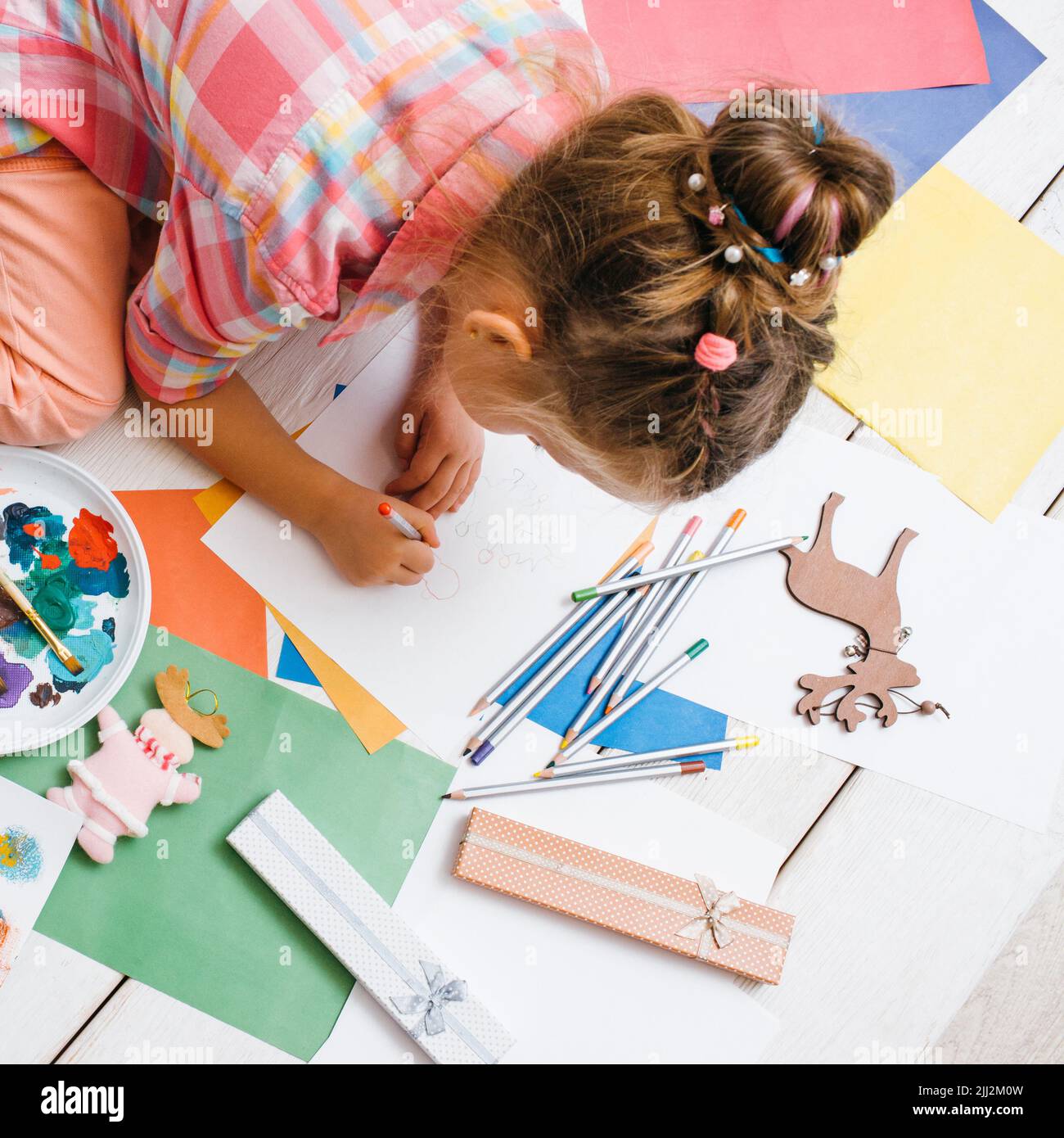 Creation artistic hi-res stock photography and images - Alamy