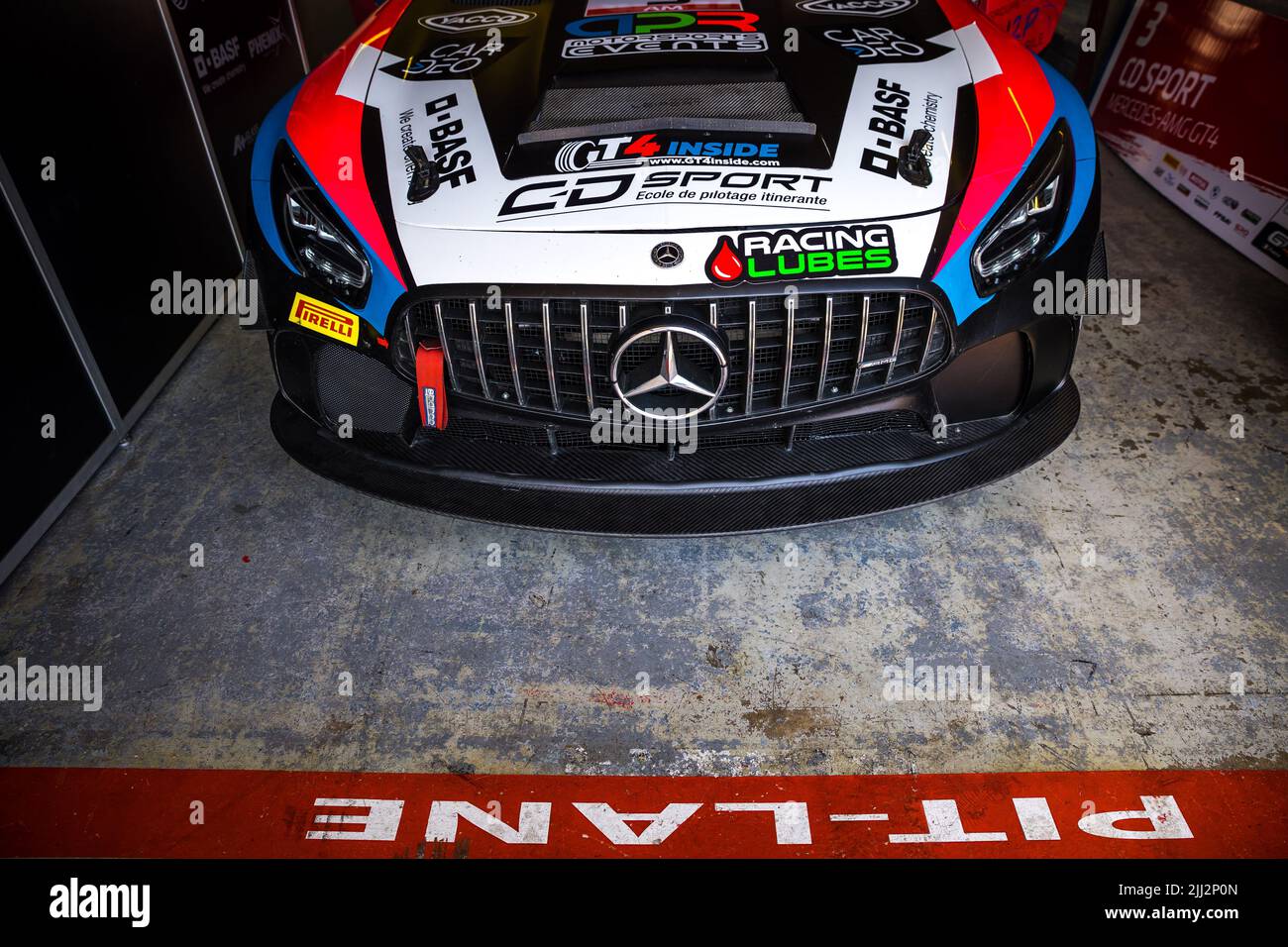 03 PARANTHOEN Paul, ROBINEAU Aurélien, CD Sport, Mercedes-AMG GT4, box during the 5th round of ...