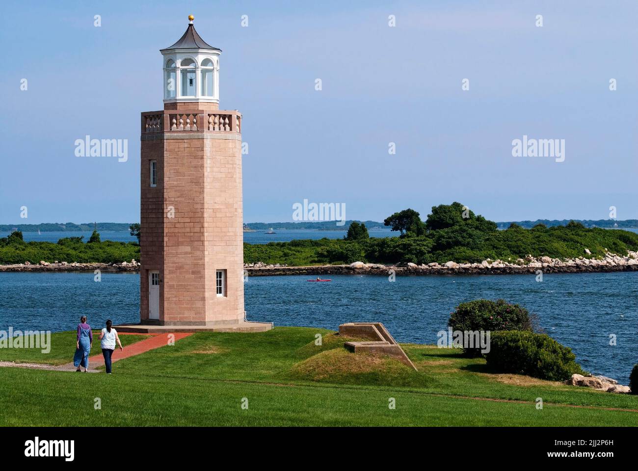 Avery point lighthouse hi-res stock photography and images - Alamy