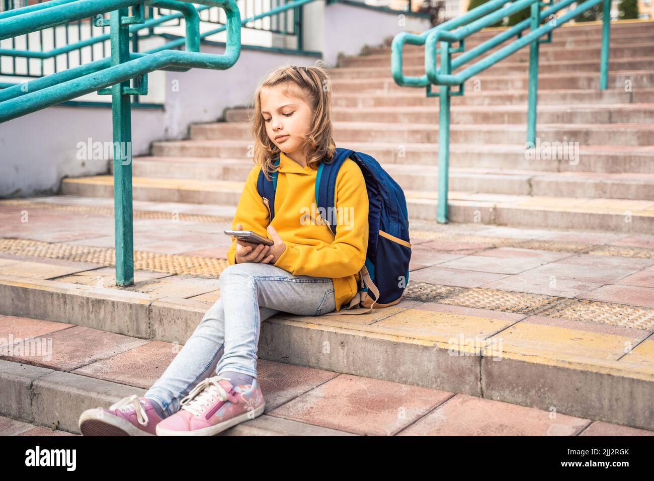 Break bullying hi-res stock photography and images - Alamy