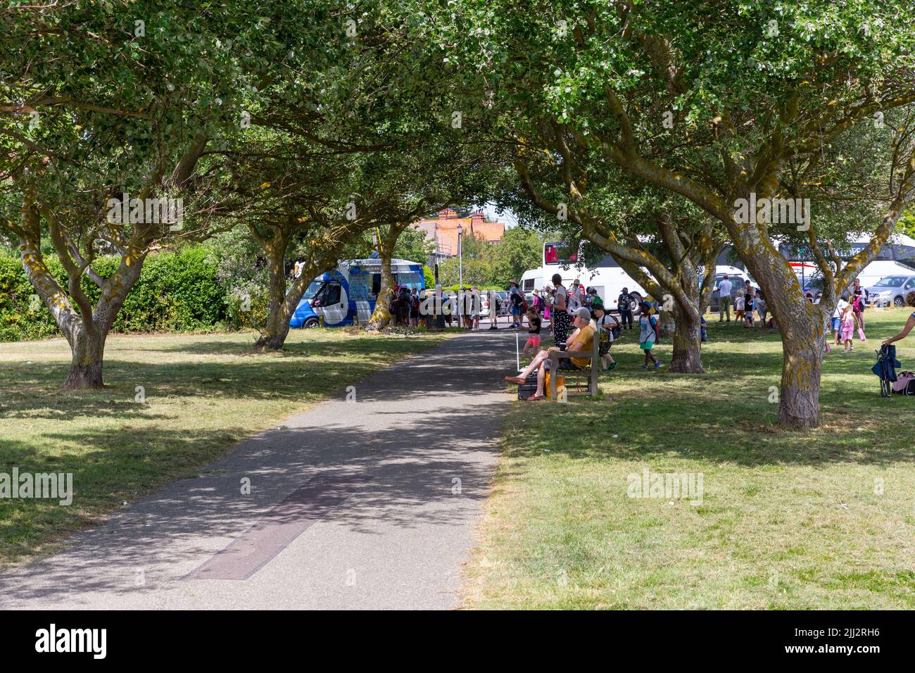 Frinton on sea greensward hi-res stock photography and images - Alamy