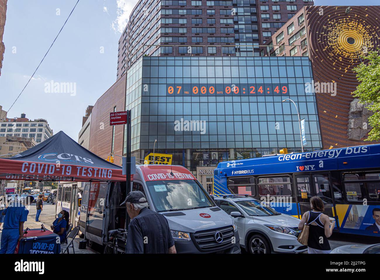 New York, USA. 22nd July, 2022. "The Climate Clock,?" a tool designed ...