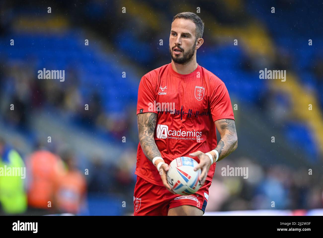 Ben Crooks (2) of Hull KR during pre match warm up Stock Photo - Alamy