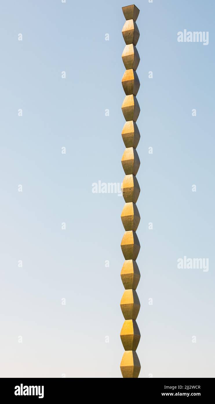 The Endless Column (Column of Infinite or Coloana Infinitului) made by ...