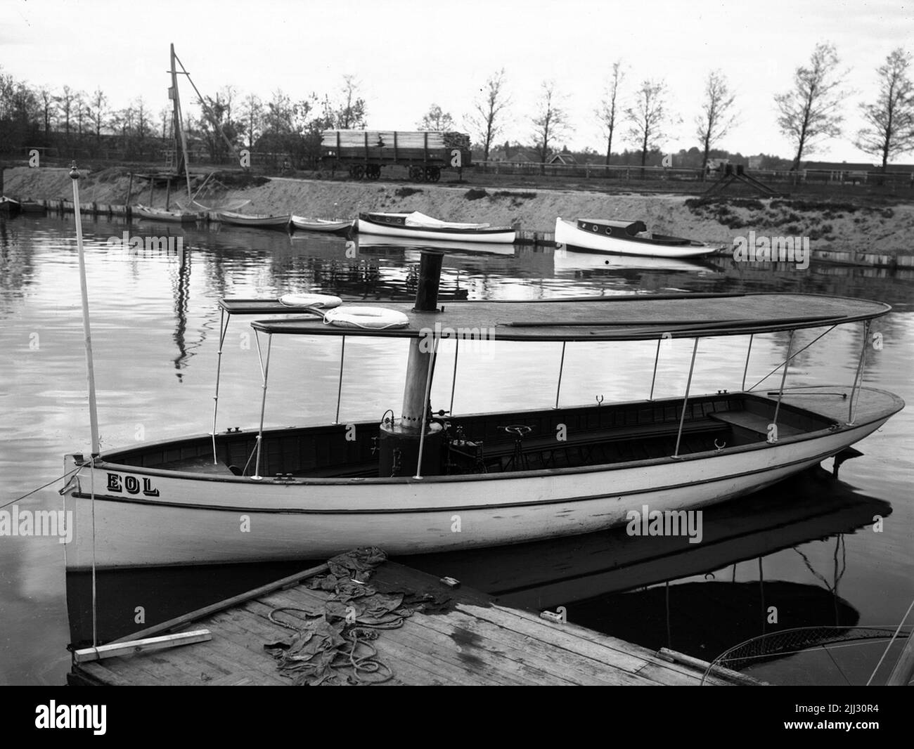 Skebäck, marina, small steamboat eol. Dealer p.g. Johansson Stock Photo ...