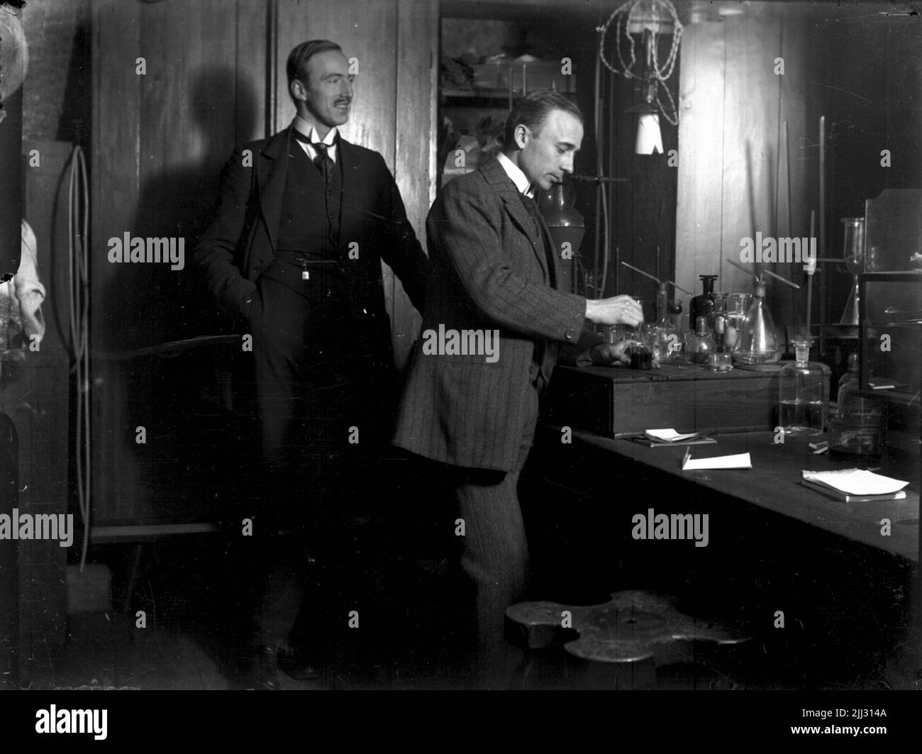 Laboratory scene Black and White Stock Photos & Images - Alamy
