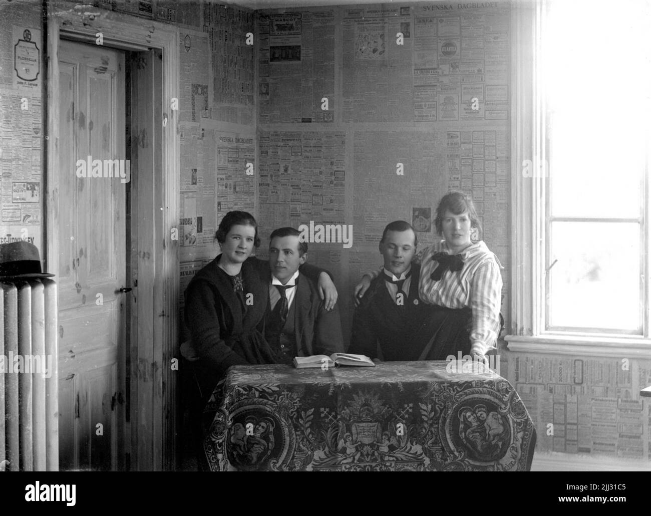 People living space Black and White Stock Photos & Images - Alamy