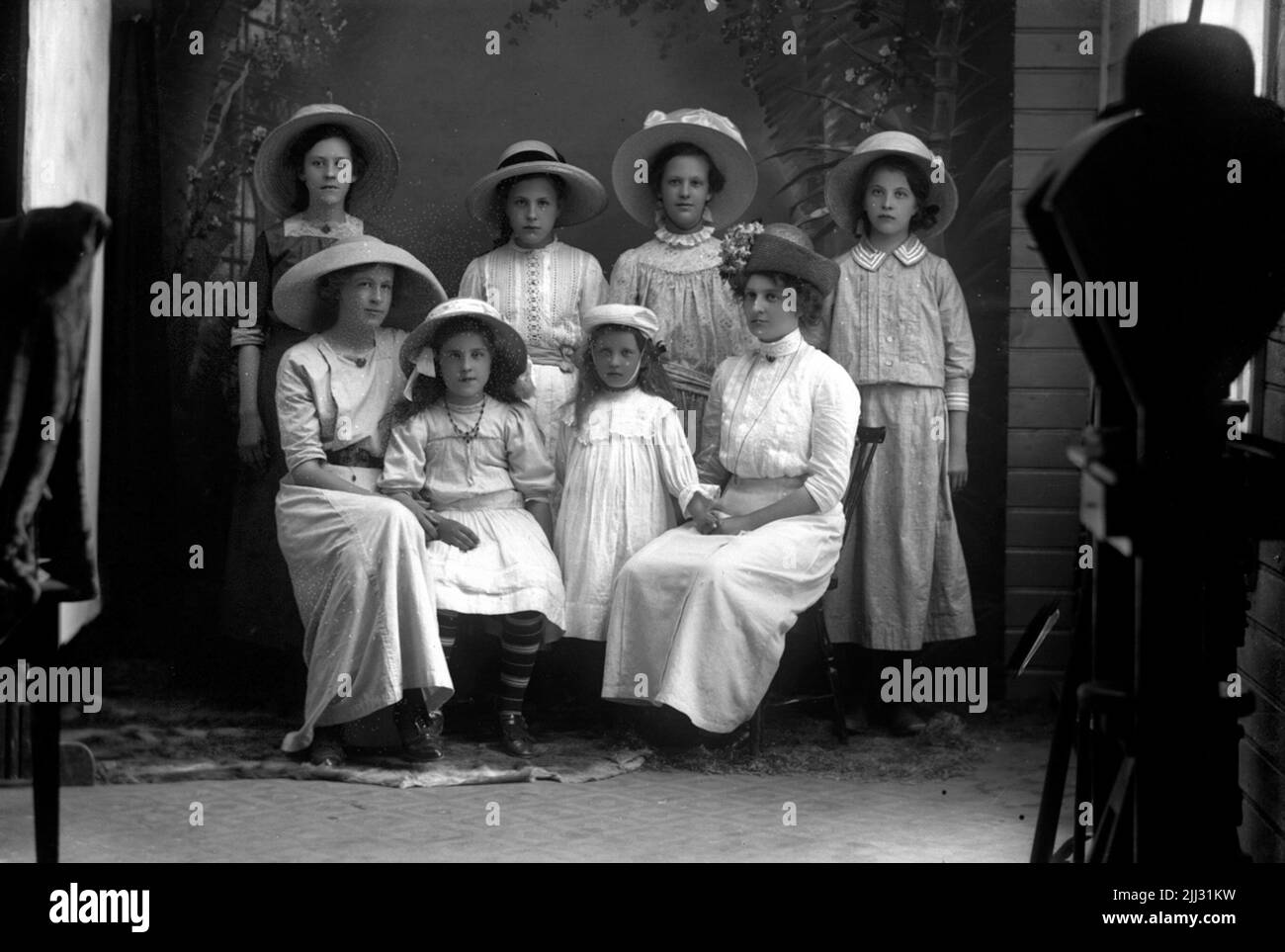 Group picture eight people Stock Photo - Alamy