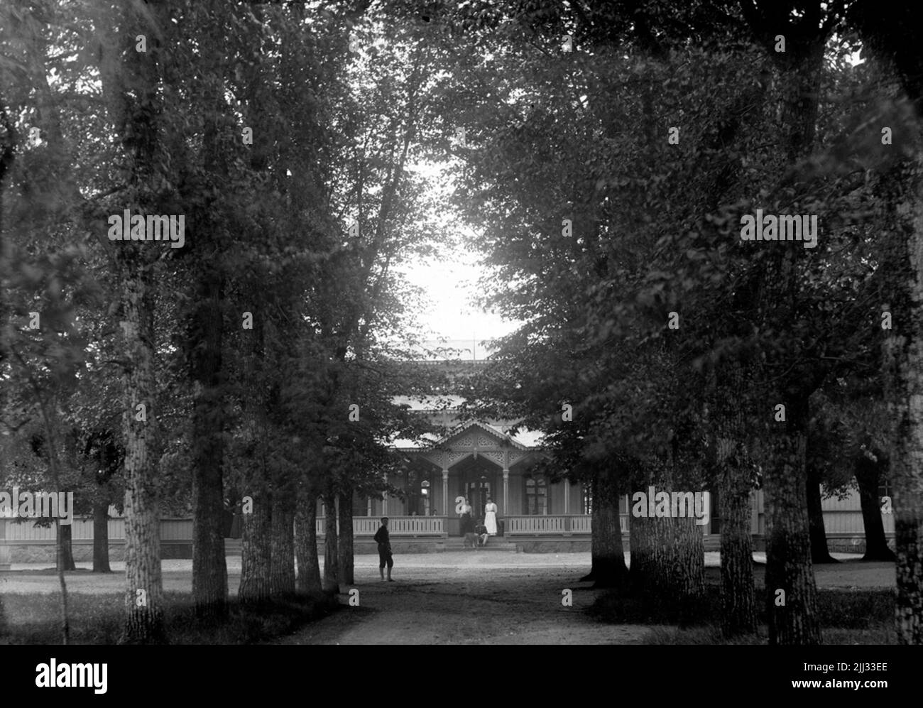 Picture building Black and White Stock Photos & Images - Alamy