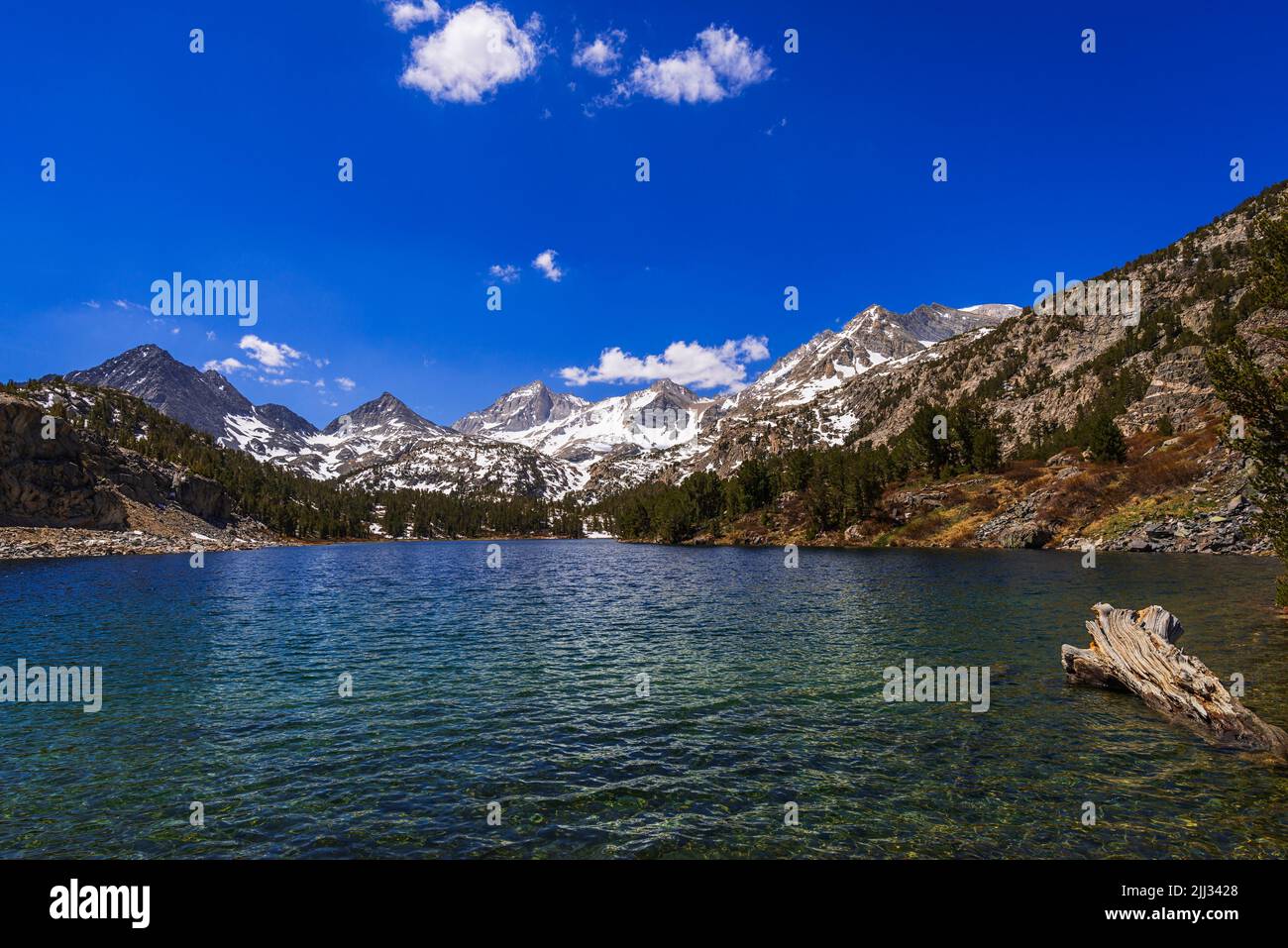 Long Lake in the Little Lakes Valley, John Muir Wilderness, California ...