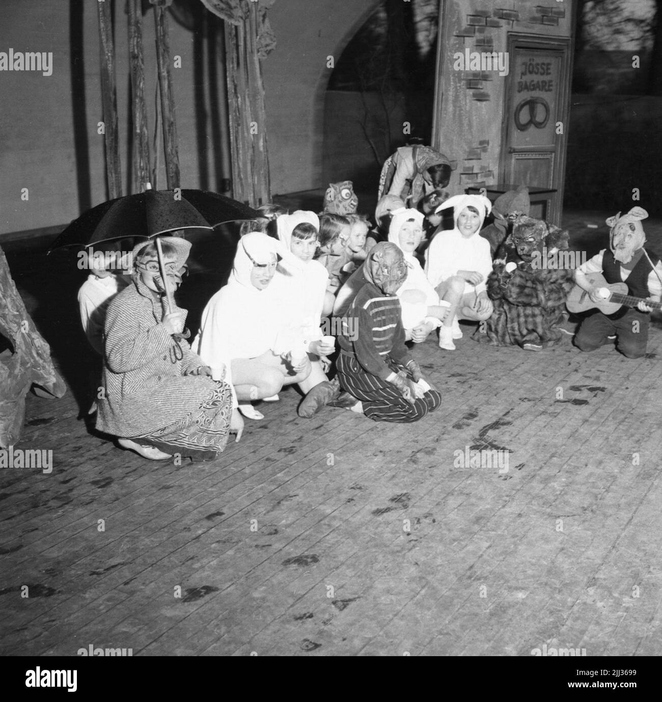 Children on may day Black and White Stock Photos & Images - Alamy