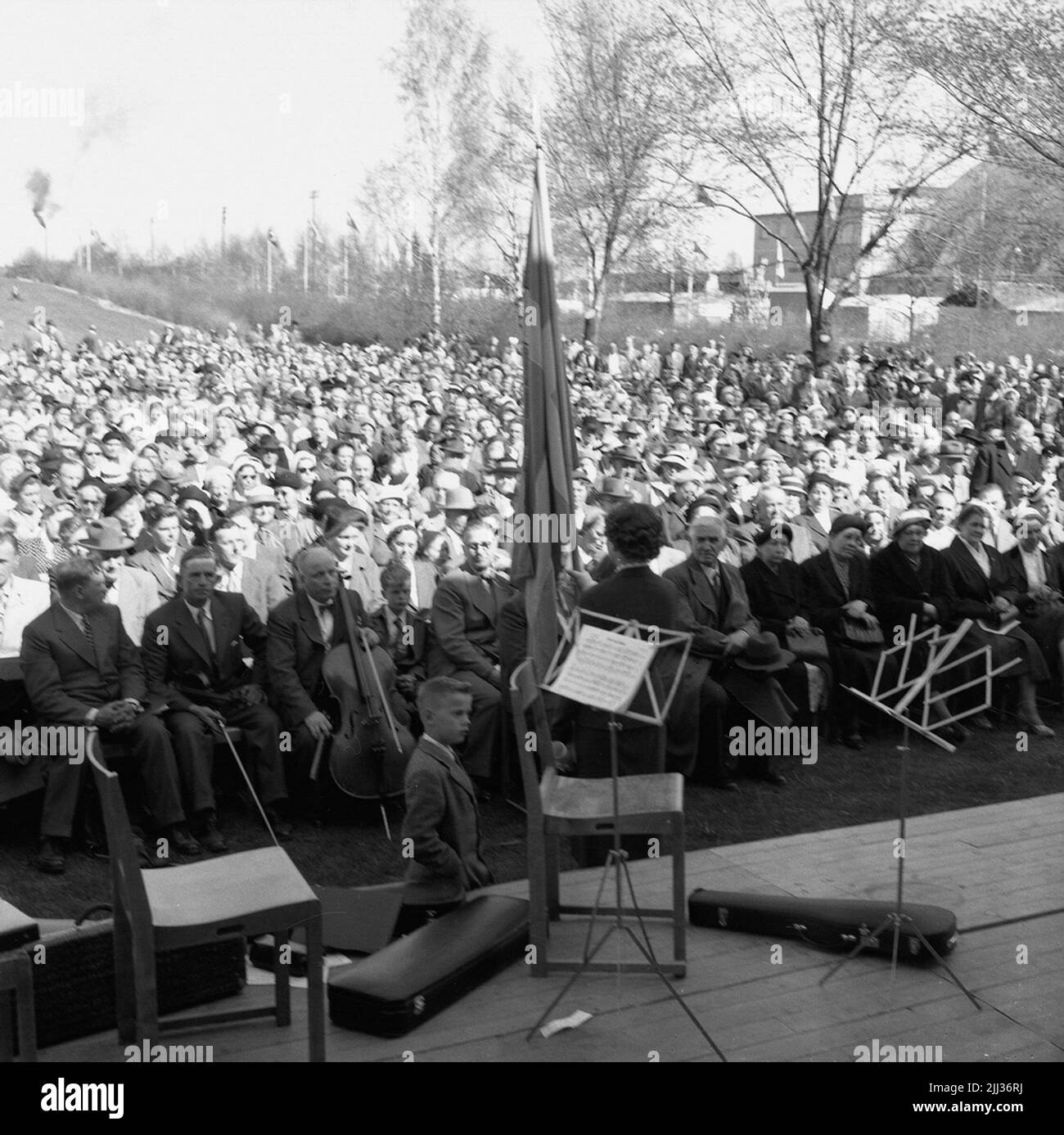 Record mission Black and White Stock Photos & Images - Alamy