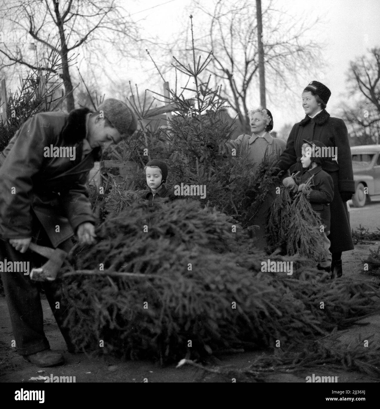 December 21 1954 hi-res stock photography and images - Alamy