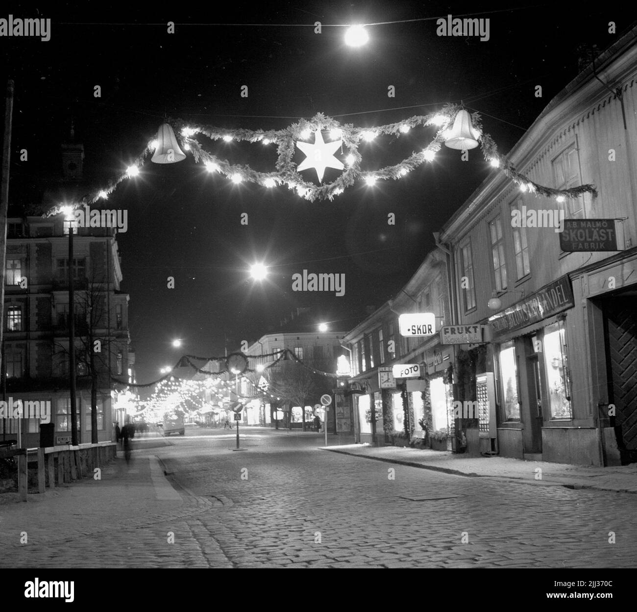 Christmas candles christmas holiday Black and White Stock Photos ...