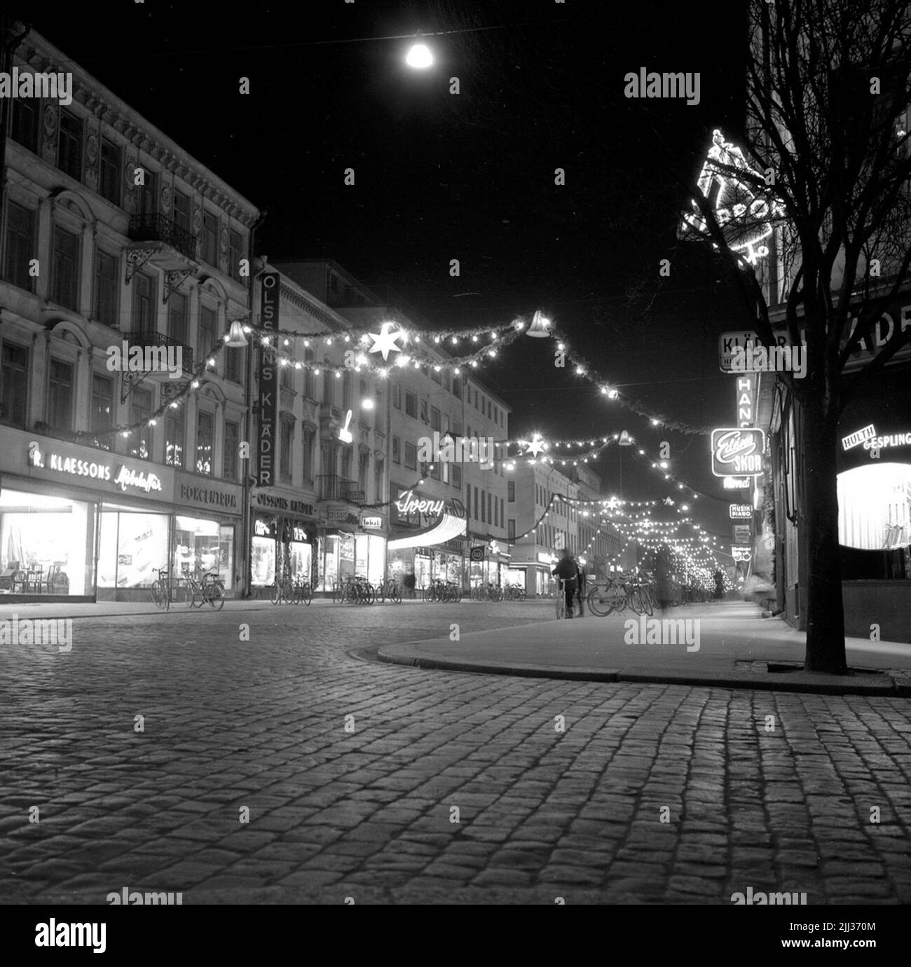 Christmas decorations greeting Black and White Stock Photos & Images ...