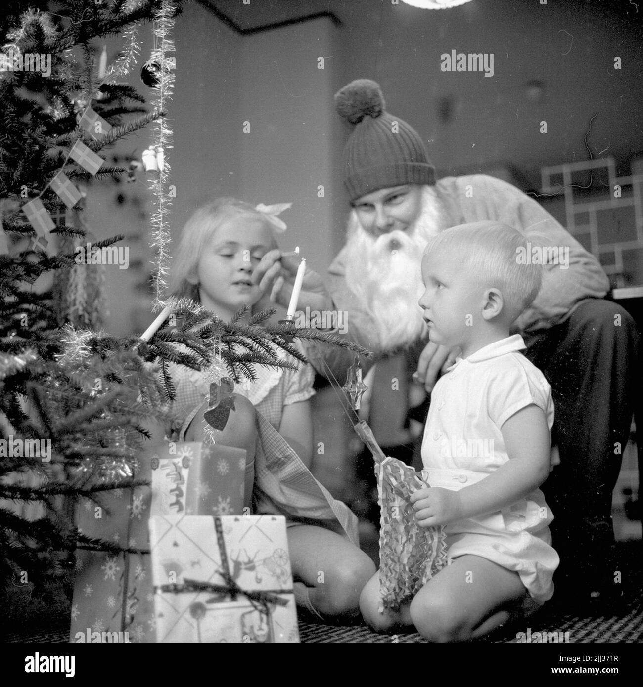 Christmas style scene Black and White Stock Photos & Images - Alamy