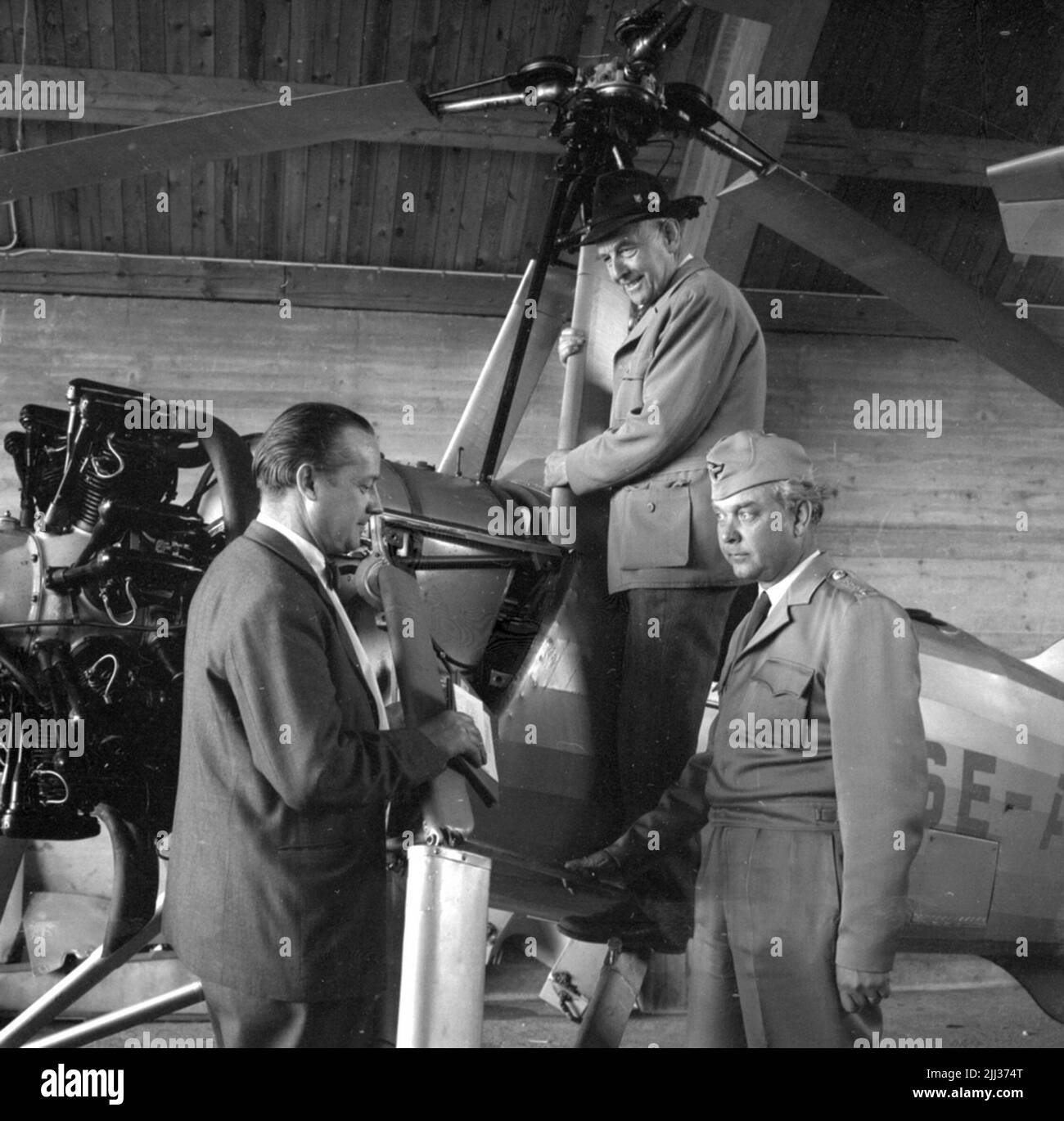 Crops aerial Black and White Stock Photos & Images - Alamy