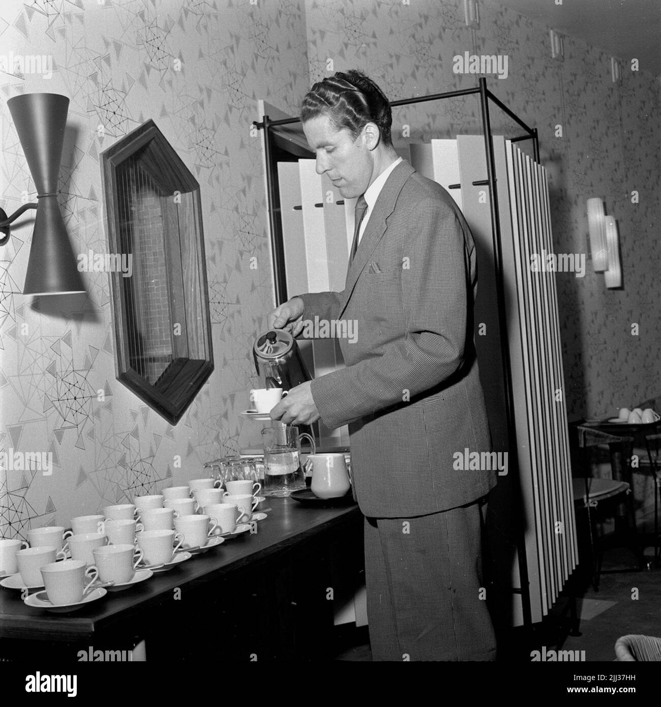 April 1956 photo hi-res stock photography and images - Alamy