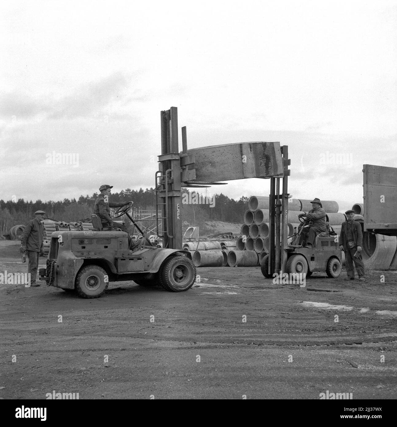 Building number.29 October 1959 Stock Photo - Alamy