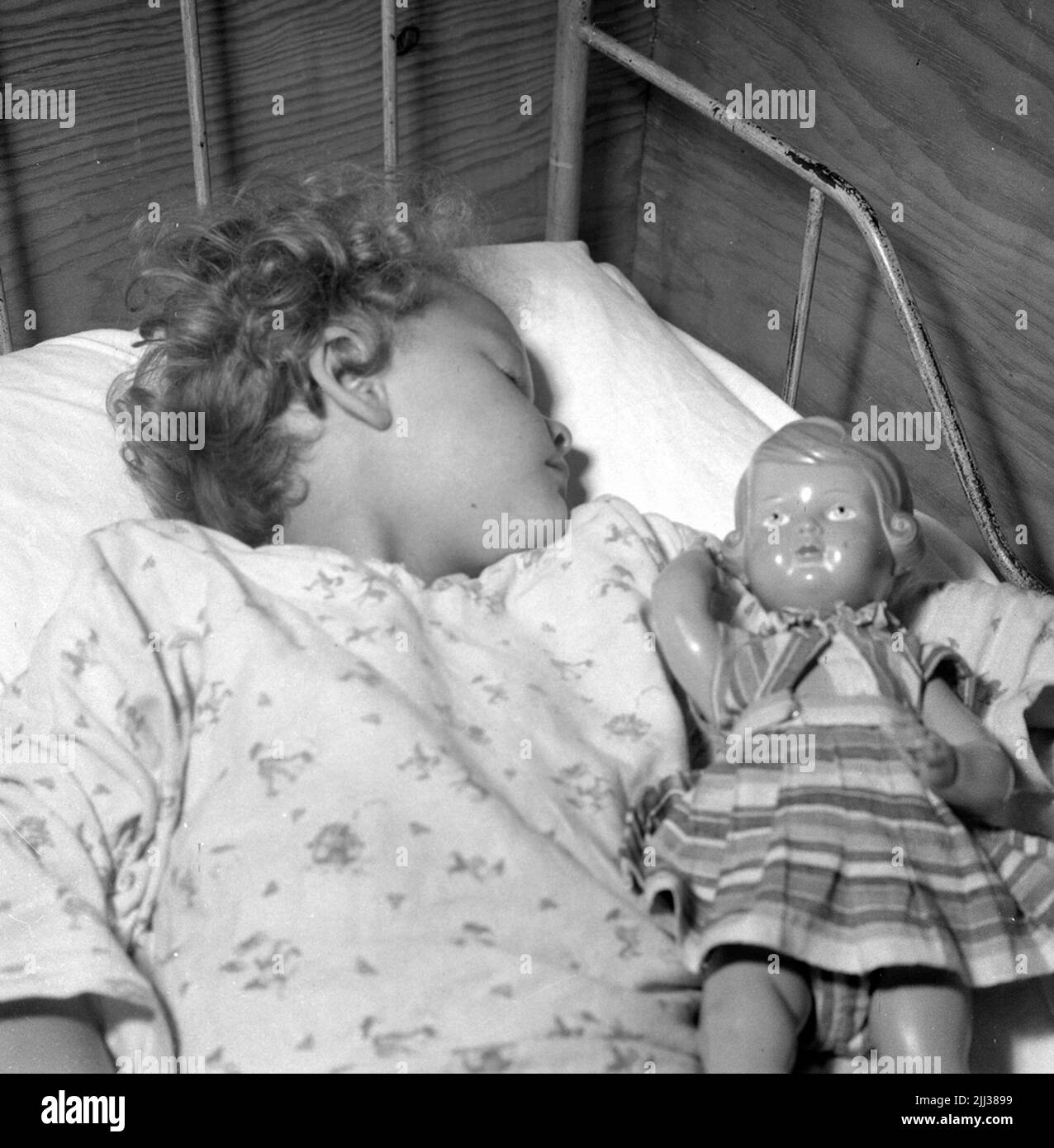 Report overview Black and White Stock Photos & Images - Alamy