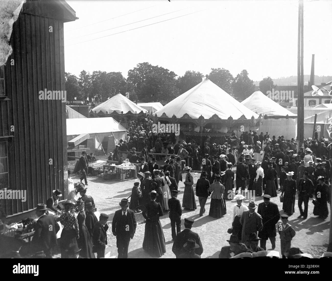 Market square city market building Black and White Stock Photos ...