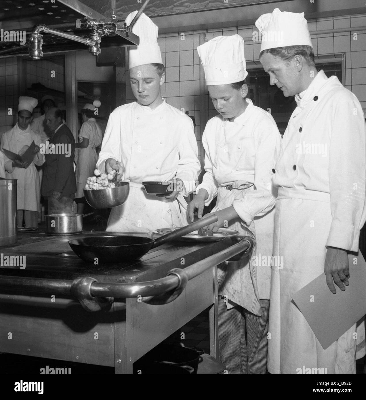 Restaurant School. 9 September 1955 Stock Photo - Alamy