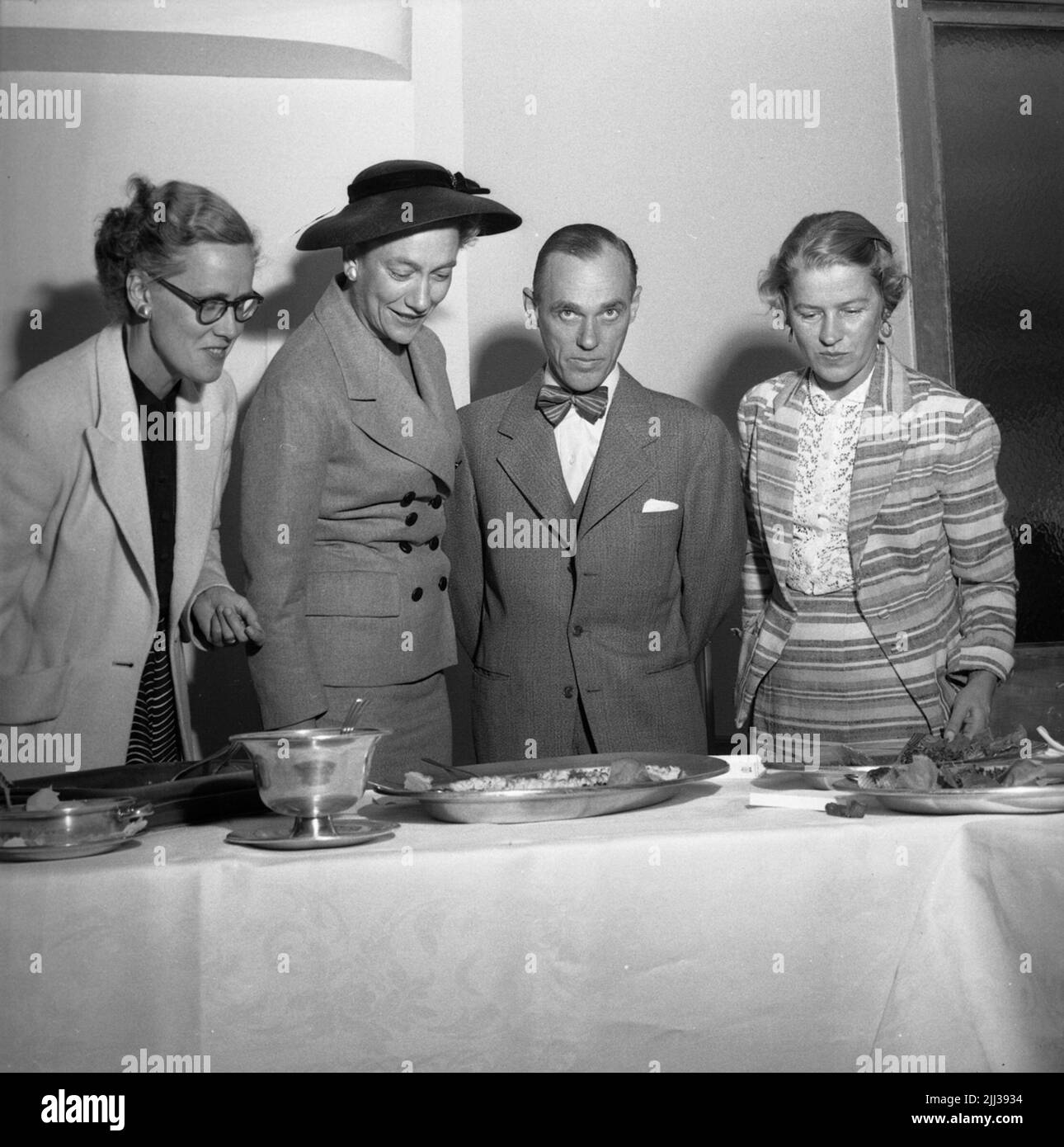 Restaurant School. 9 September 1955 Stock Photo - Alamy