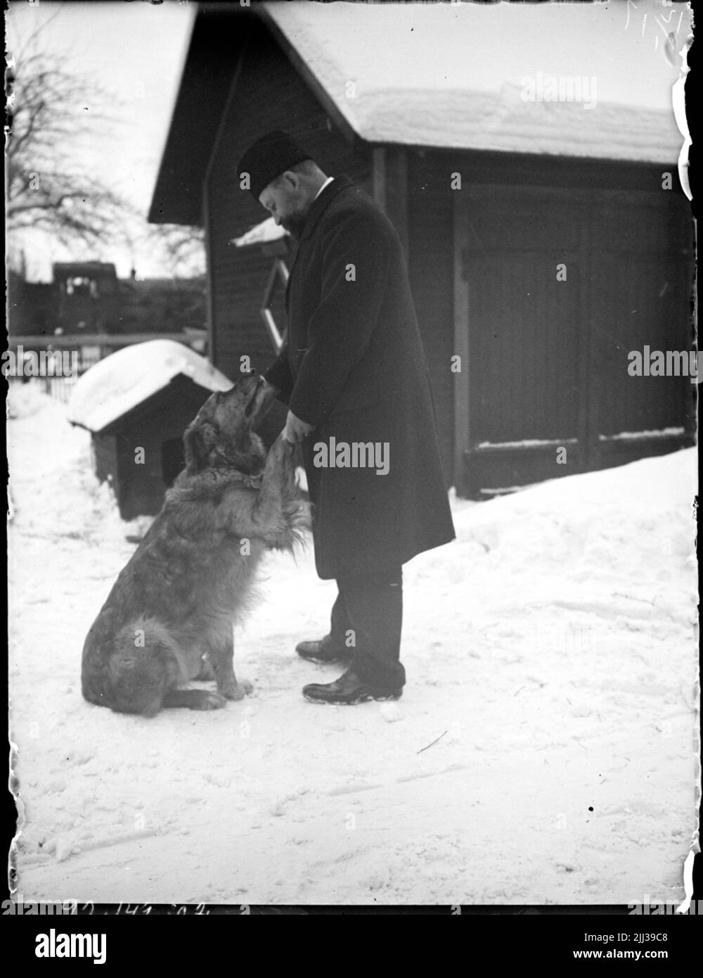 12 note Black and White Stock Photos & Images - Alamy