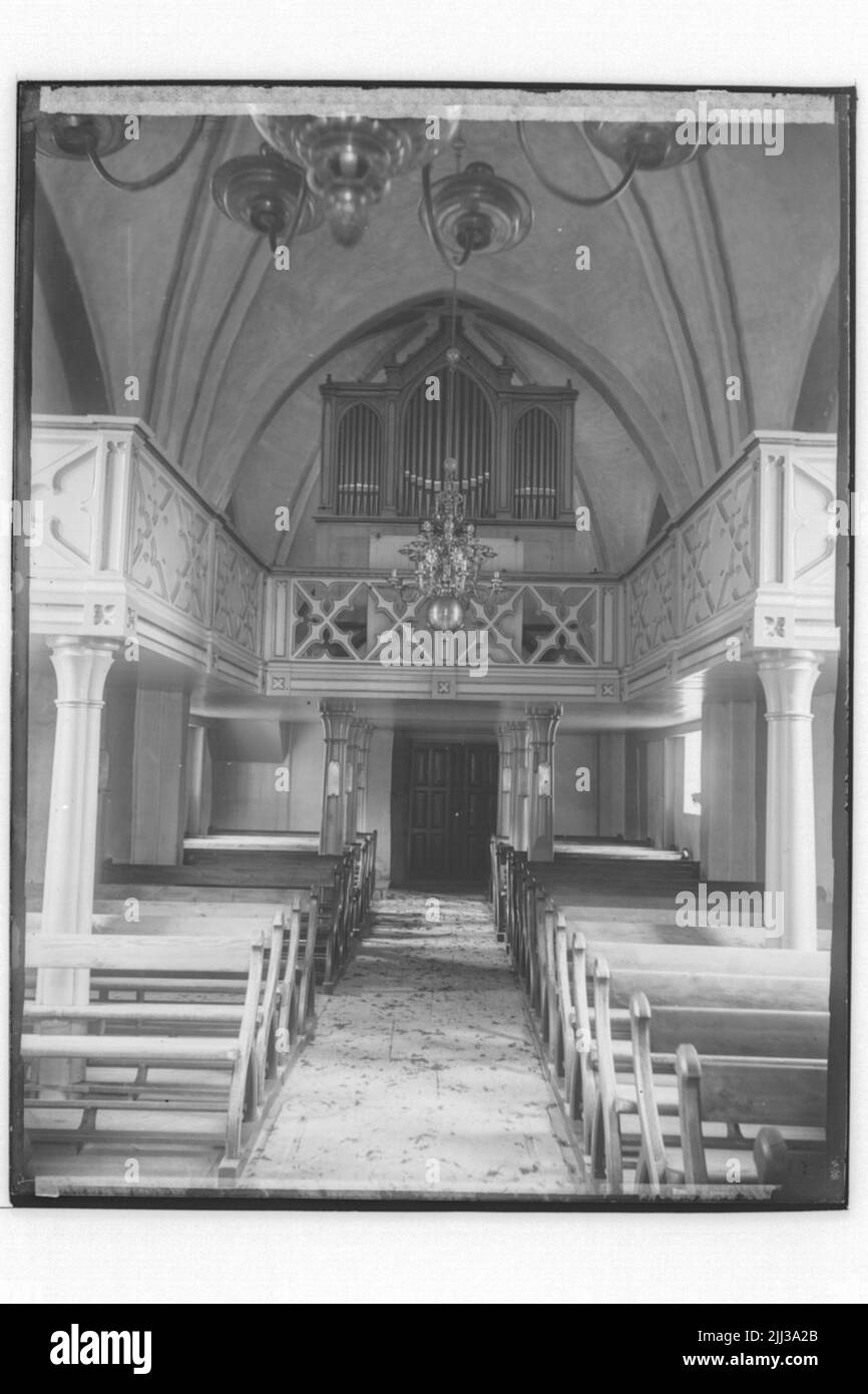 Columns stand Black and White Stock Photos & Images - Alamy