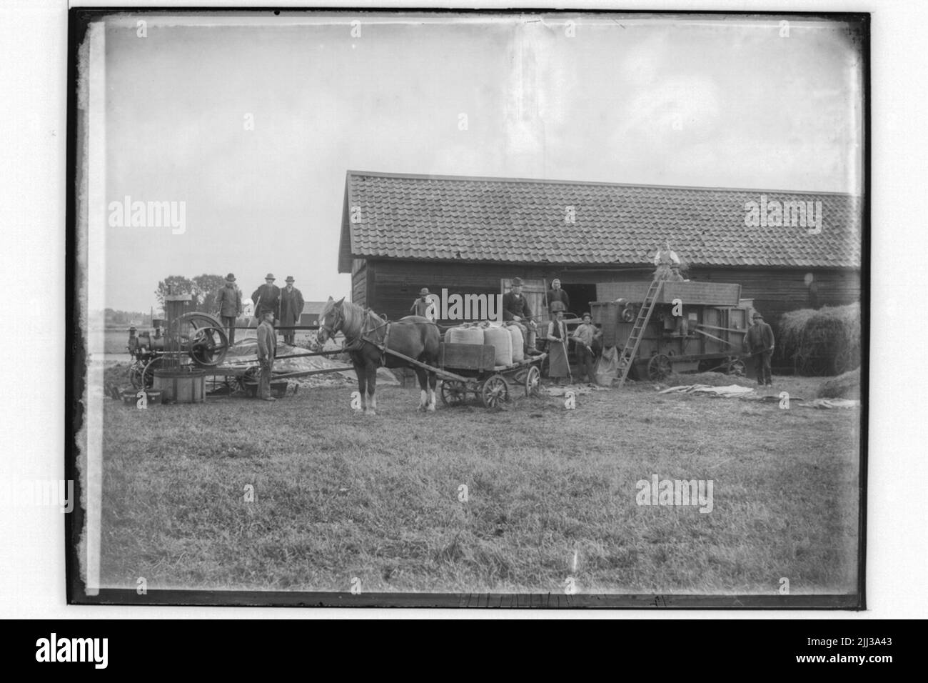 Manufacturing process flow Black and White Stock Photos & Images - Alamy