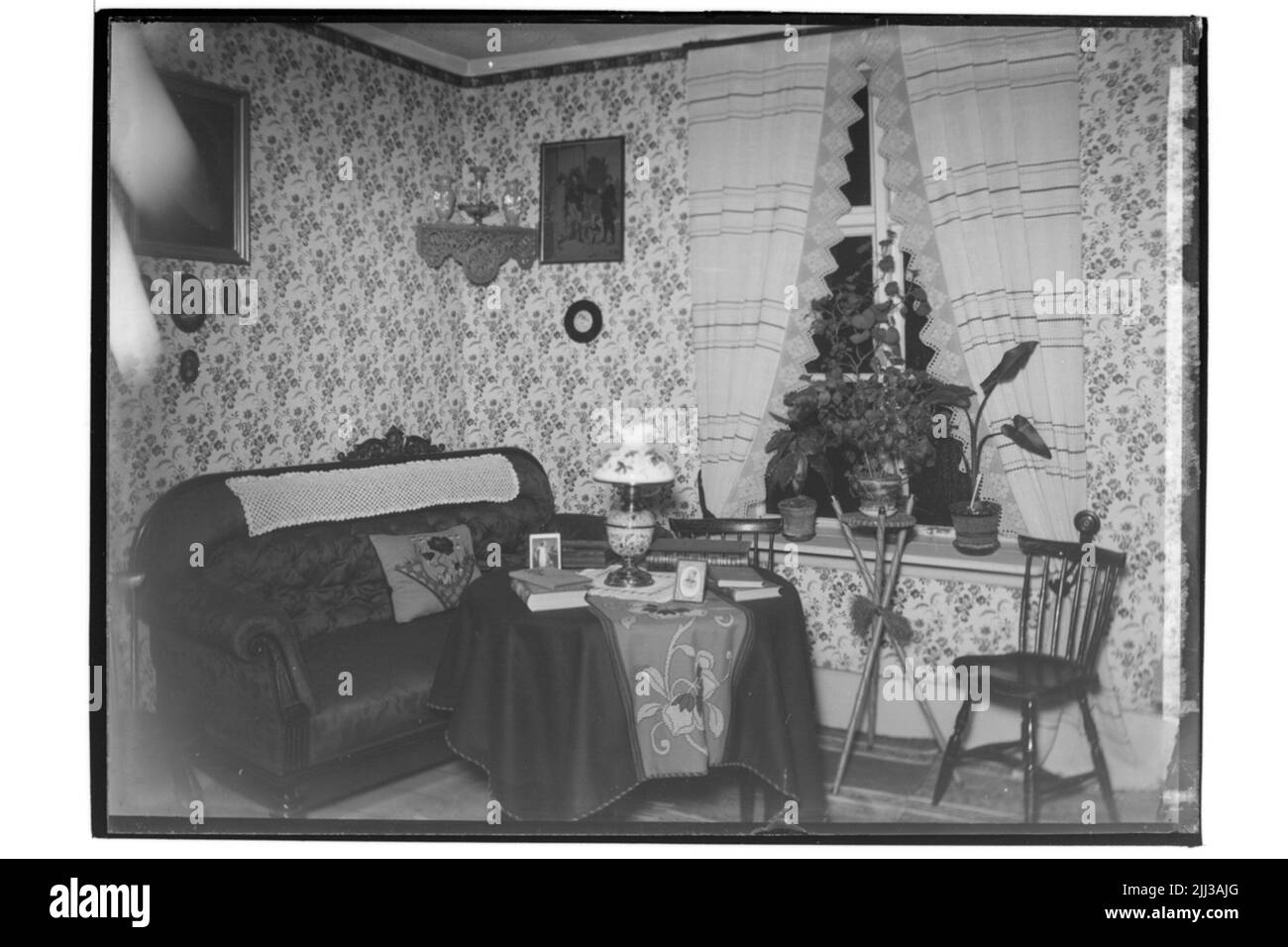 Traditional interior room Cut Out Stock Images & Pictures - Alamy