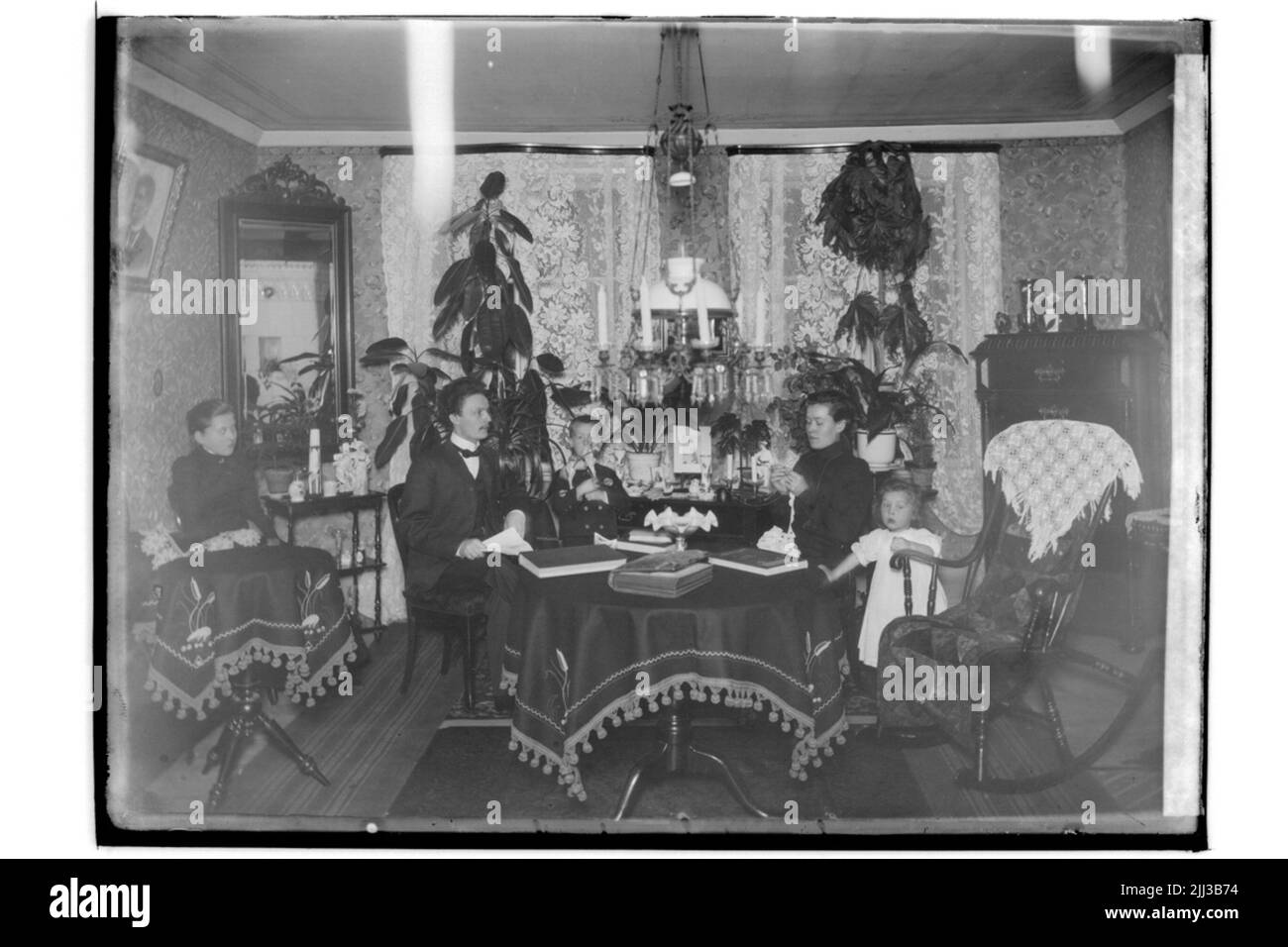 Traditional interior room Cut Out Stock Images & Pictures - Alamy