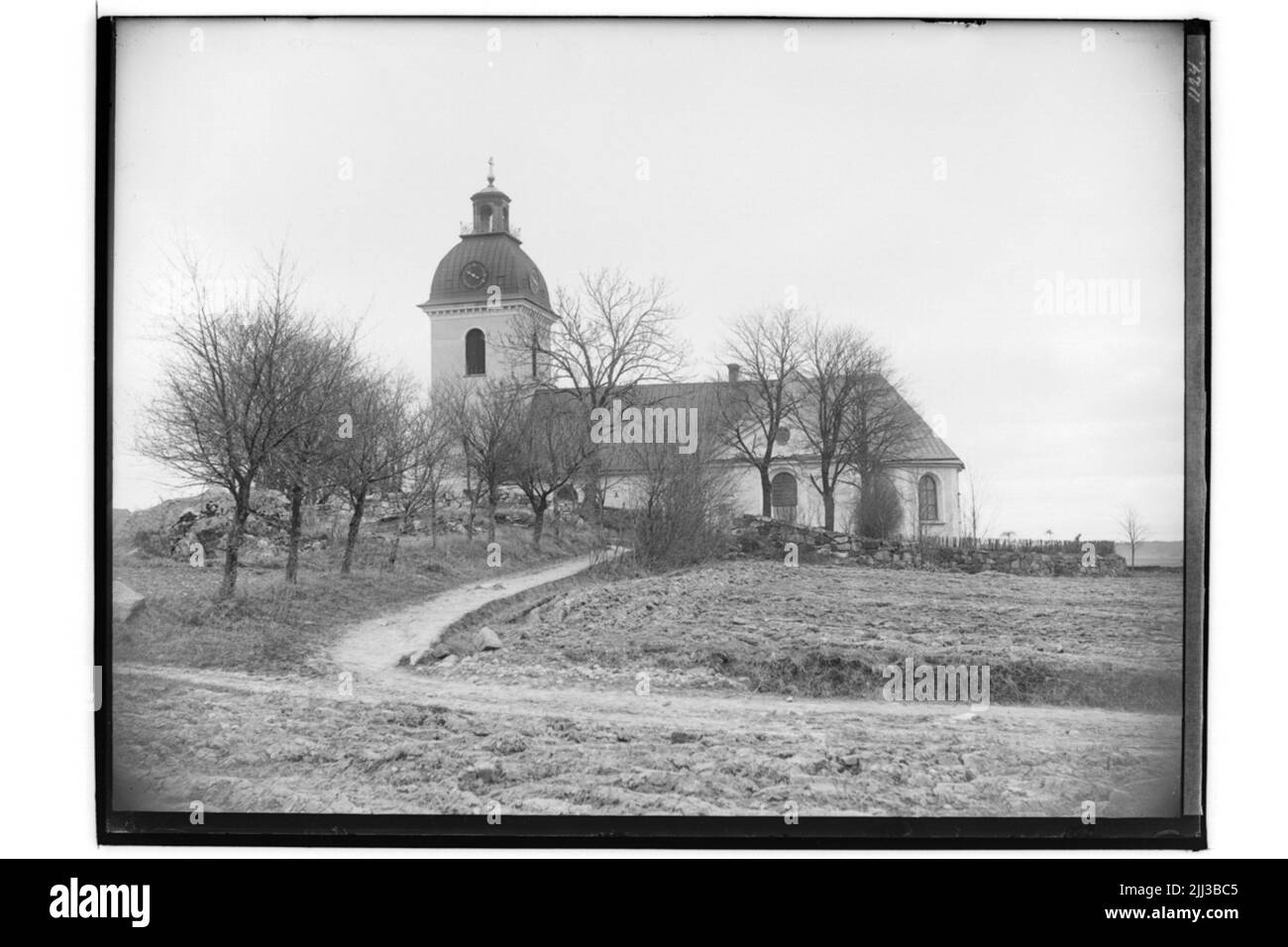 Exterior view church Cut Out Stock Images & Pictures - Alamy