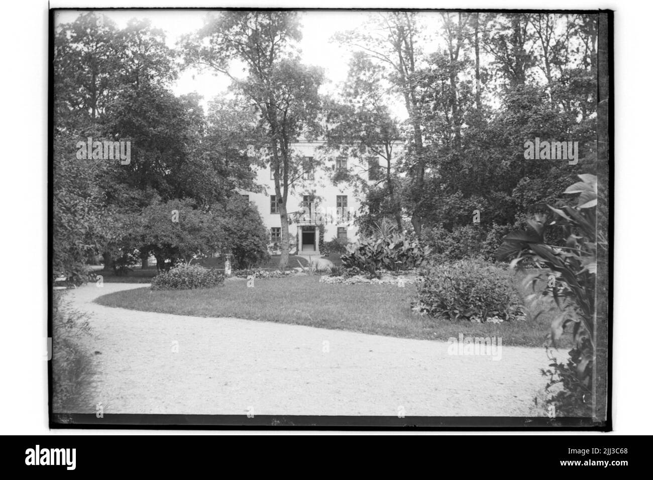 Clergy building Cut Out Stock Images & Pictures - Alamy