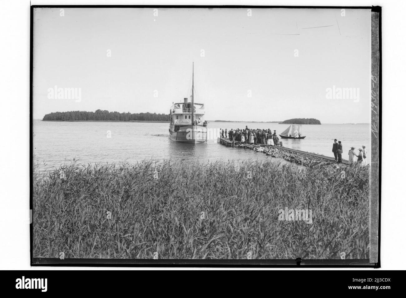 Warehouse bridge Cut Out Stock Images & Pictures - Alamy
