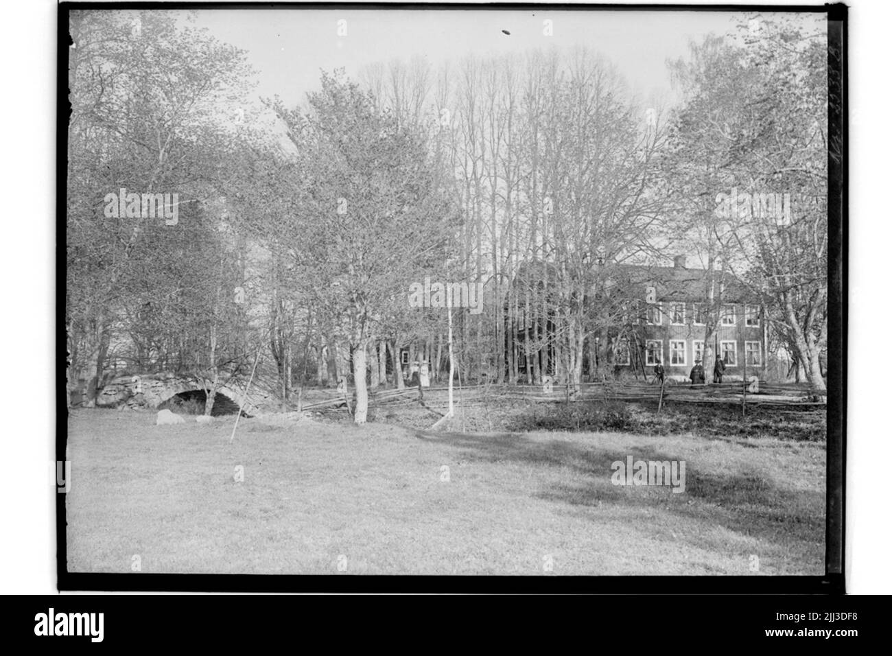 Two storey wing Black and White Stock Photos & Images - Alamy