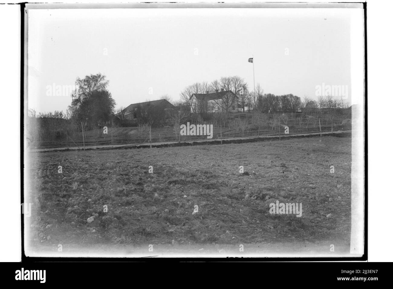 Two -storey angle -built residential building, economy building.Patron ...