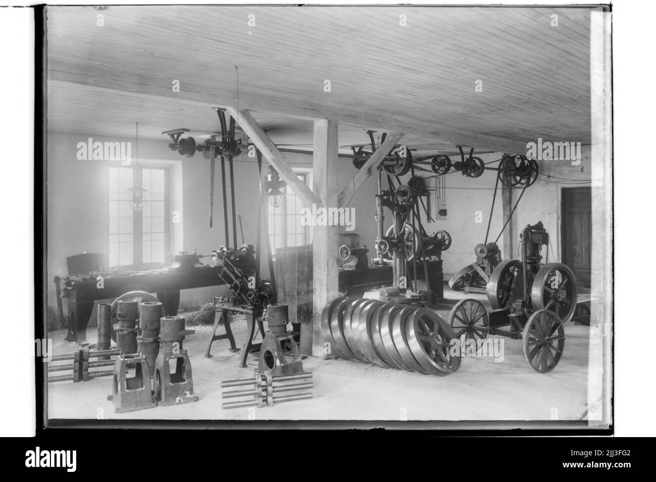 Machine company Andrew Jonsson & Co. factory interior Stock Photo - Alamy