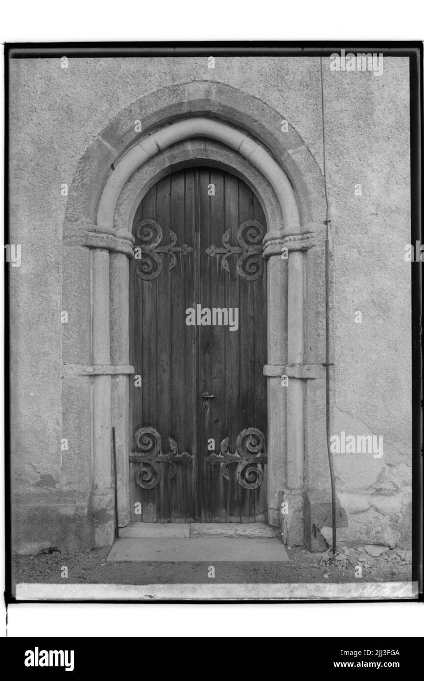 Historic church portal Black and White Stock Photos & Images - Alamy