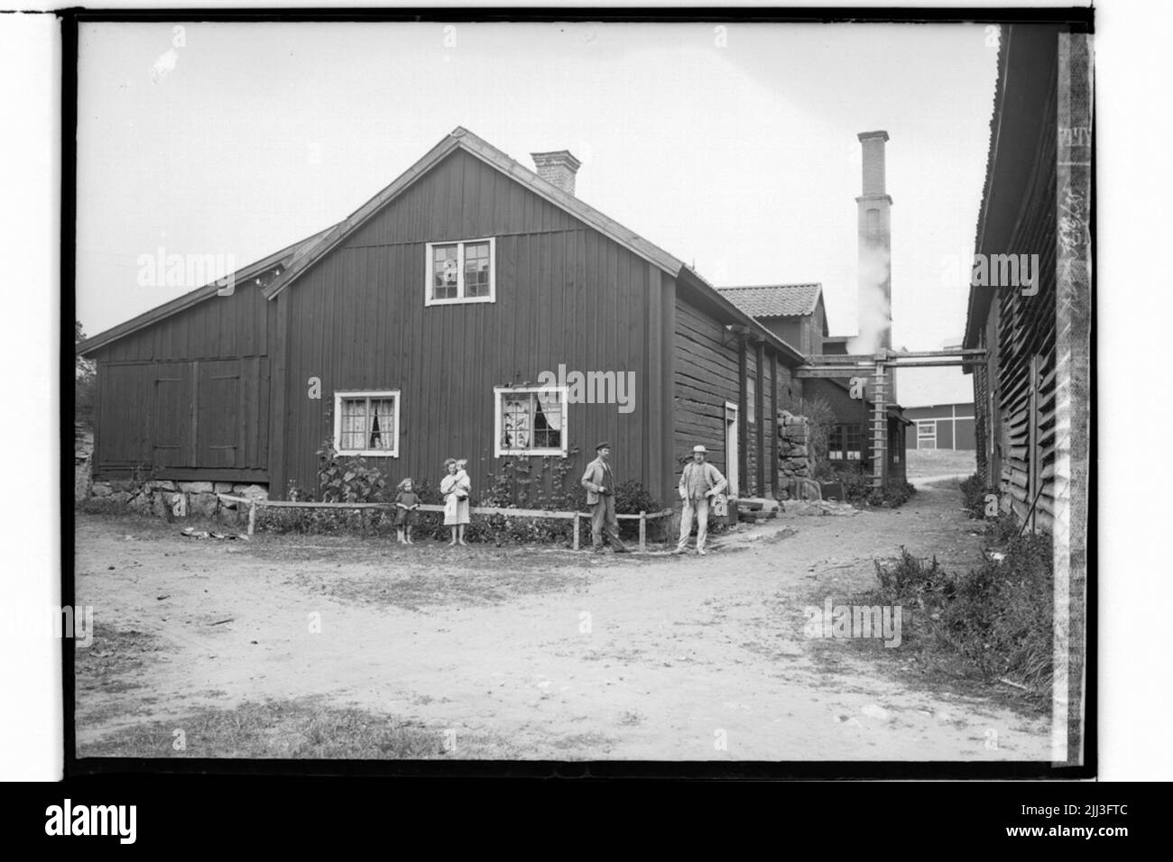 Steninge Slott.steninge Kvarn, Kvarnbygadet.uppland Stock Photo - Alamy