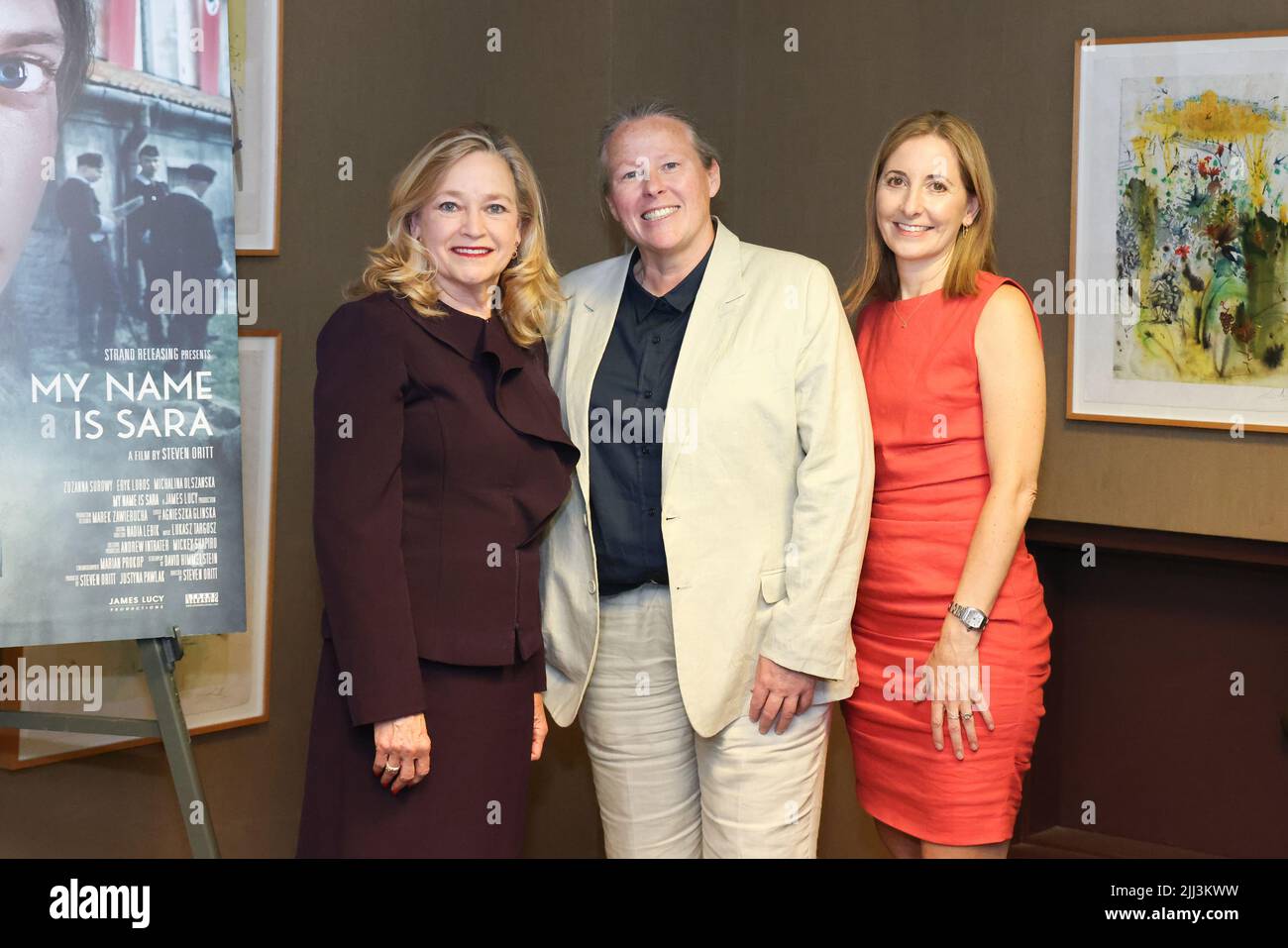 The museum of tolerance beit hashoah hi-res stock photography and ...