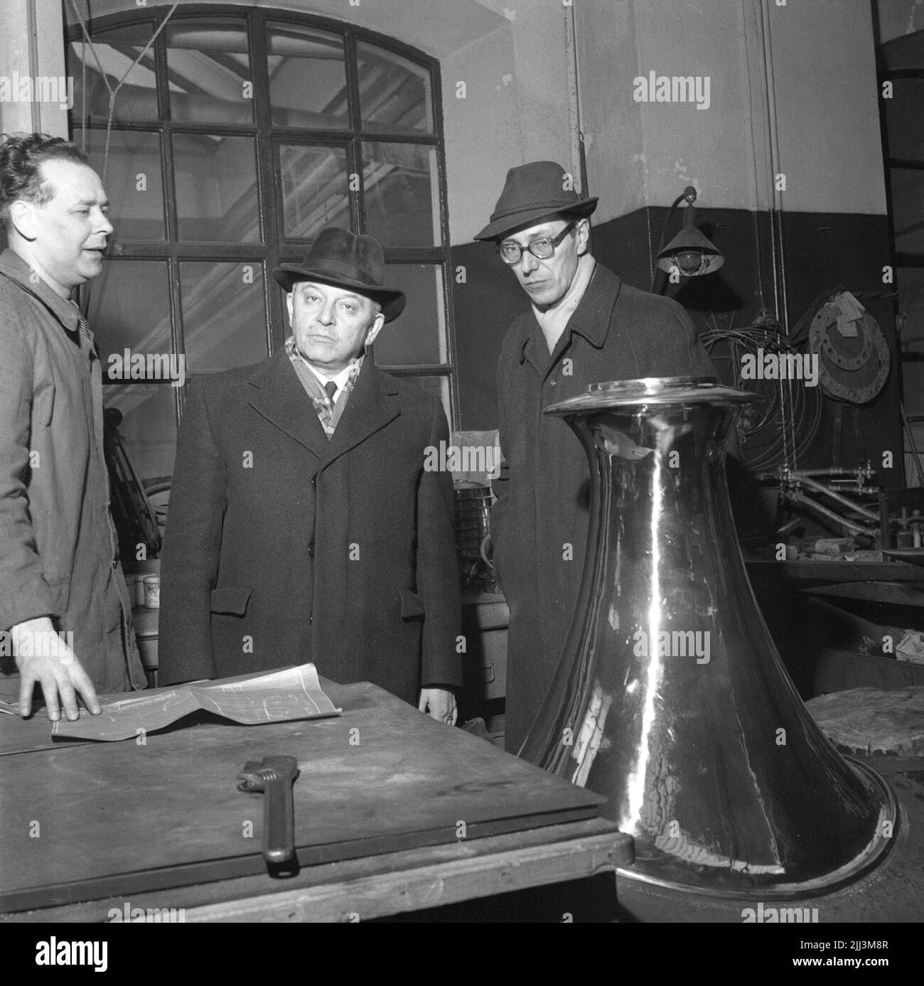 Steam cap hi-res stock photography and images - Alamy