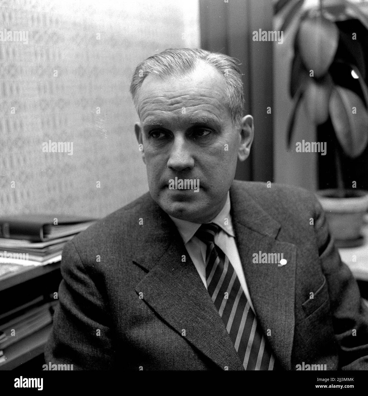 Director Håkan Permalm, Skofabriken Kronan.November 1956 Stock Photo ...